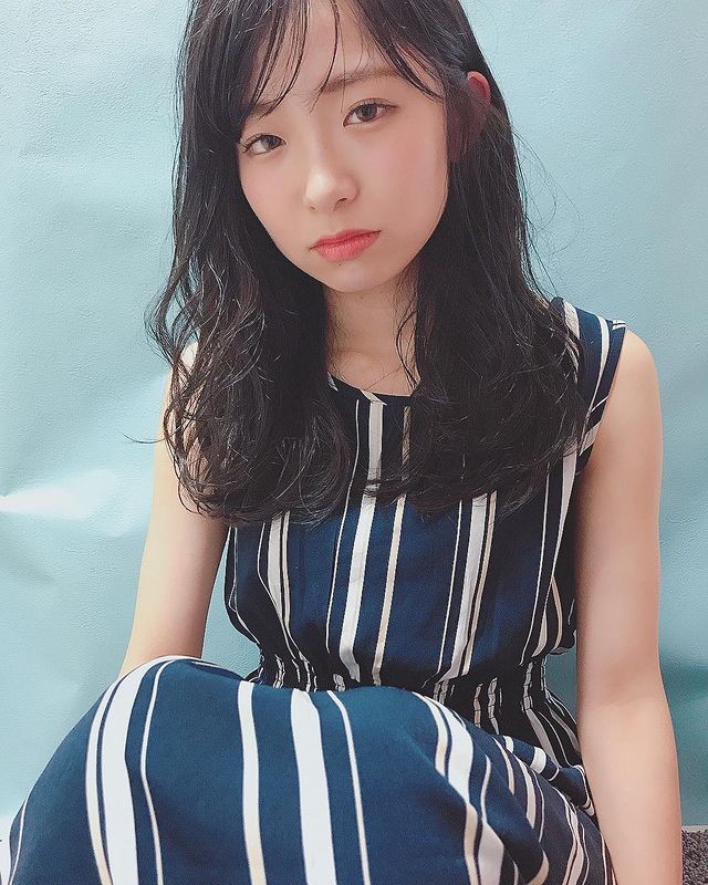 写真 (13枚目) - 暗めのカラーがトレンド！大人っぽく清楚にまとまるスタイルにイメチェンしよう♪ - LOCARI（ロカリ）