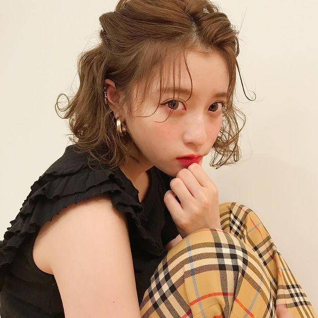 写真 (1枚目) - ボブでもアレンジしたい！ボブの魅力を引き出す「簡単アレンジ」7選 - LOCARI（ロカリ）