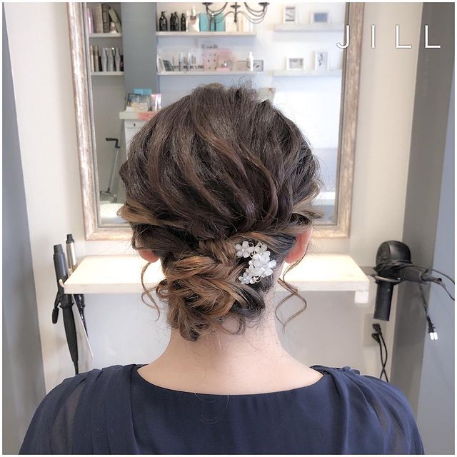 写真 (1枚目) - プールや海にもOK♡可愛くて崩れにくい夏の万能ヘアアレンジ9選 - LOCARI（ロカリ）