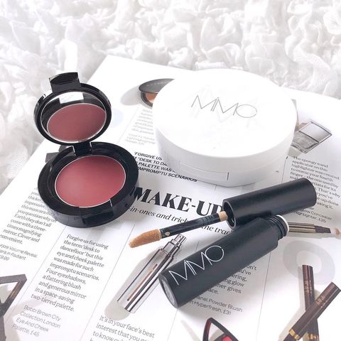 写真 (6枚目) - “脱・お疲れ顔”でステキOLに♡おすすめのお直しアイテム8選 - LOCARI（ロカリ）