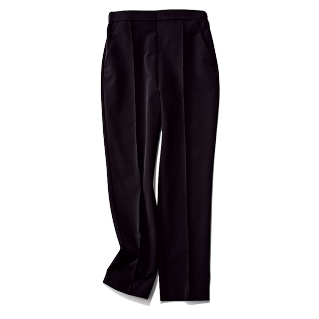 写真 (6枚目) - 今買うべき[黒パンツ4選]定番こそ最旬シルエットに更新！yori、セオリーetc. - LOCARI（ロカリ）