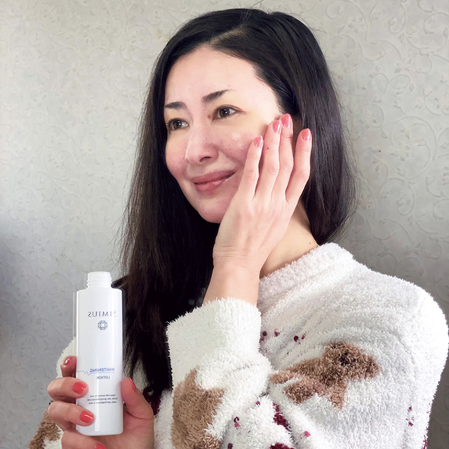 写真 (10枚目) - たった2品で解決！肝斑、昔の日焼けのシミ…40代美魔女5人が頼るコスメセット - LOCARI（ロカリ）