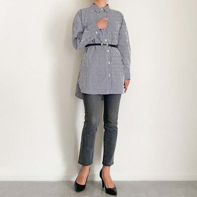 写真 (3枚目) - ちょっと待って！その着方ダメかも…ストライプシャツを可愛く見せる♡大人のNG＆OKコーデ術 - LOCARI（ロカリ）