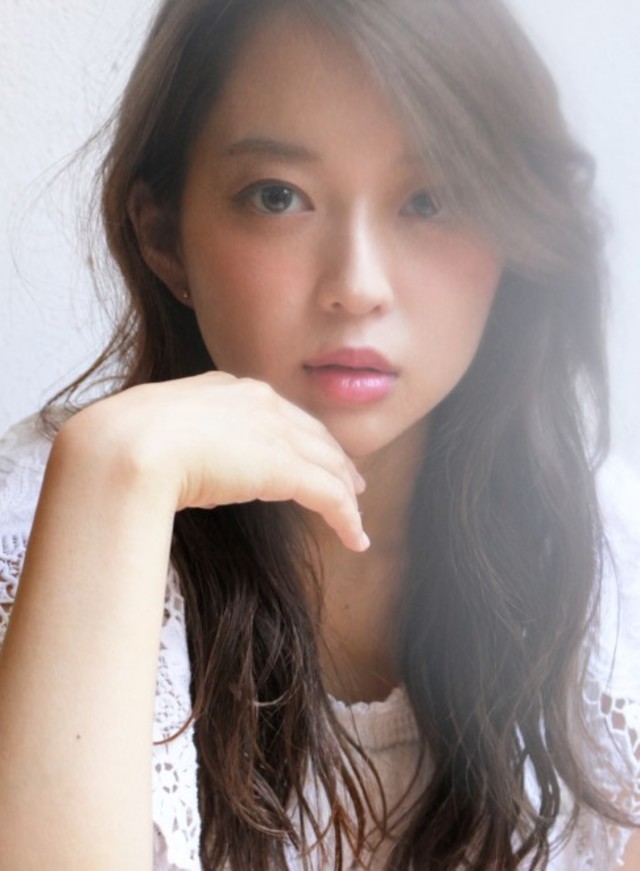 写真 (22枚目) - モテ期を呼び込んで♡男性を虜にするモテヘアスタイル20選 - LOCARI（ロカリ） - LOCARI（ロカリ）