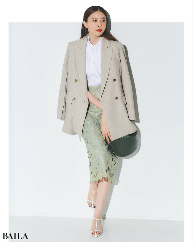 写真 (4枚目) - 最旬ネイルとトレンドサンダルで、スカートの足元を鮮度アップ！ - LOCARI（ロカリ）