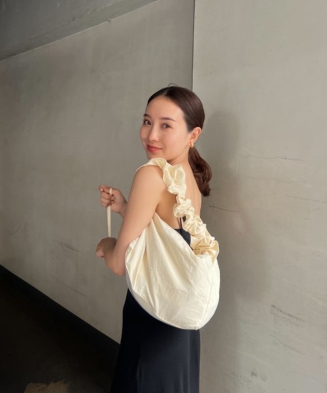 写真 (15枚目) - これさえ買えば間違いない！「2023真夏のバッグ特集」13選 - LOCARI（ロカリ） - LOCARI（ロカリ）