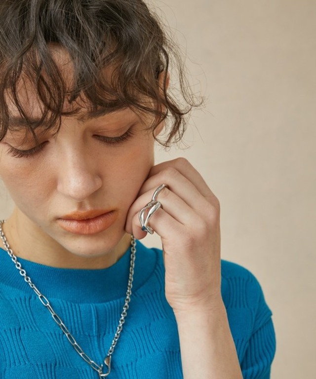 写真 (8枚目) - 夏コーデ、マンネリしてない？今追加したい「お助けアイテム」12選 - LOCARI（ロカリ）