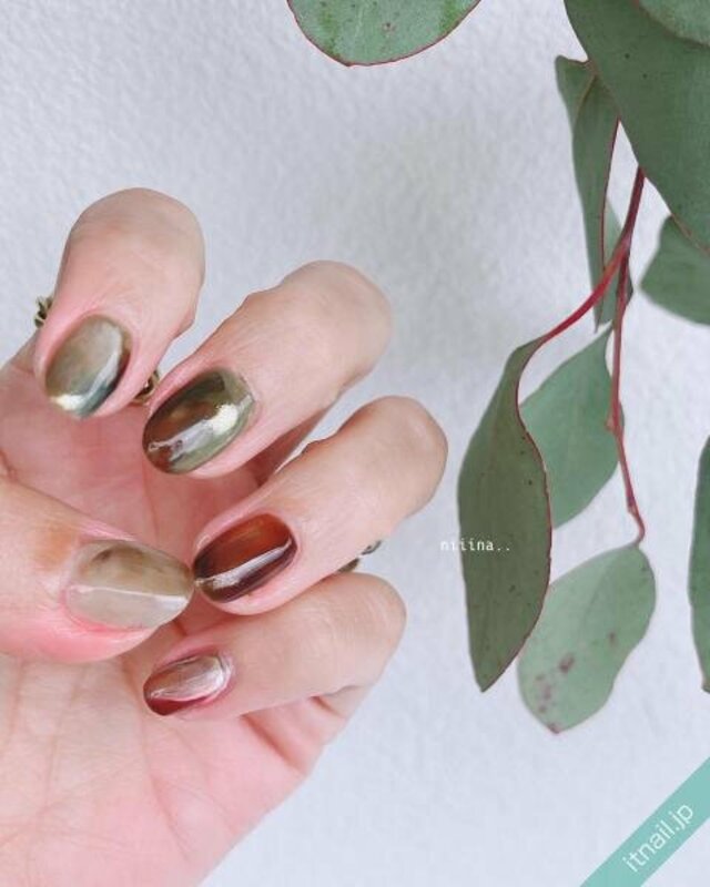 写真 (4枚目) - ブラウン×グリーンのハンサムネイル10選♡夏から秋に真似したいデザイン - LOCARI（ロカリ）