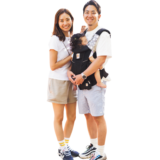 写真 (4枚目) - [最新スニーカーSNAP]オシャレママは“派手ソックス”でトレンド感UP！ - LOCARI（ロカリ）