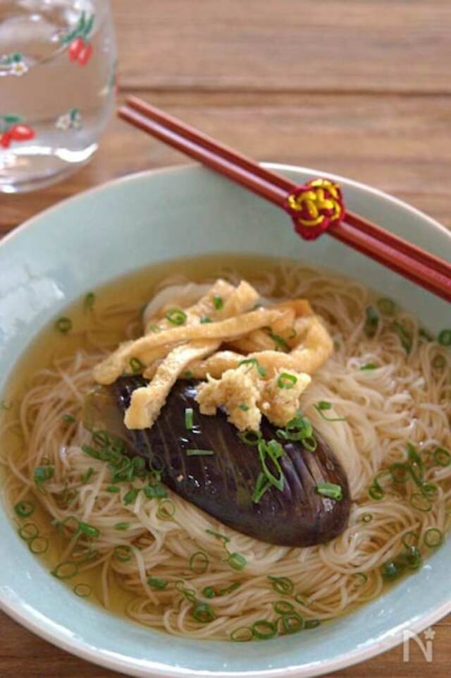 写真 (5枚目) - 冷蔵庫に余ってない？きゅうり・なす・ピーマン・トマトの「夏野菜レシピ」12選 - LOCARI（ロカリ）