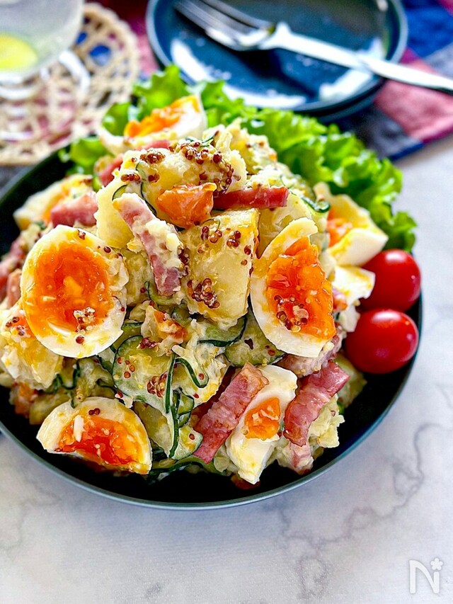 写真 (2枚目) - 野菜がもりもり食べられる♡美味しさ100点満点「デリ風サラダ」12選 - LOCARI（ロカリ）