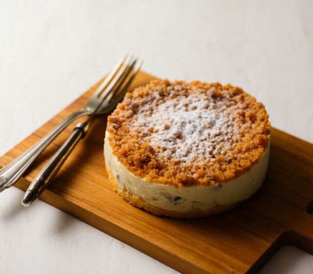 写真 (1枚目) - 半期に一度！成城石井『決算還元セール開催中』絶対買うべき人気スイーツ8 - LOCARI（ロカリ）