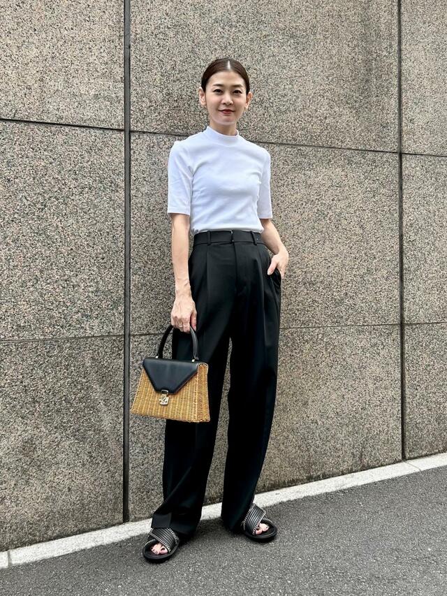 写真 (1枚目) - ALL値下げされてます！まだまだ着回せるユニクロ夏物の秋コーデ - LOCARI（ロカリ）