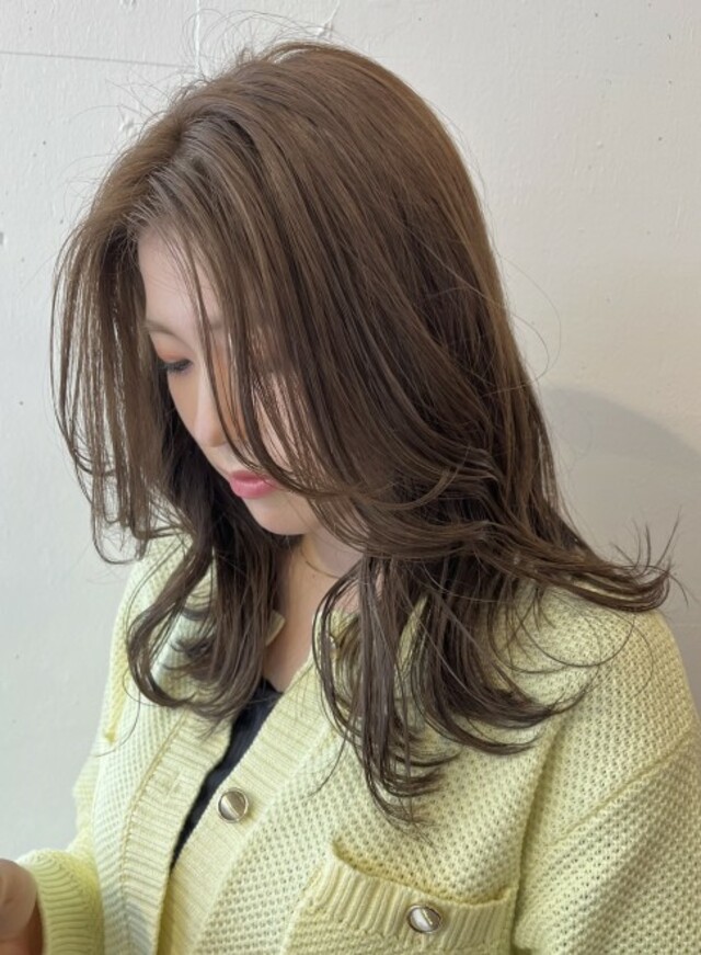 写真 (10枚目) - いまどきレイヤーで小顔見せ！輪郭カバーできる“小顔ヘア”12選 - - LOCARI（ロカリ）