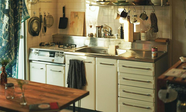 写真 (5枚目) - 築53年の団地に一人暮らし。レトロさを活かして暮らす2DKインテリア [私らしく暮らす] - LOCARI（ロカリ）