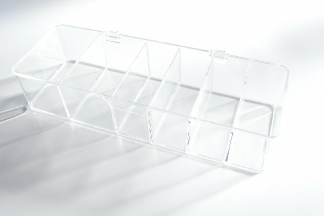 写真 (3枚目) - ダイソーの透明ケースは収納だけだともったいない！意外な使い方ができる200円グッズ - LOCARI（ロカリ）