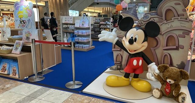 10月4日羽田空港からスタート！全国を旅する「DISNEY MAGICAL POP UP - LOCARI（ロカリ）