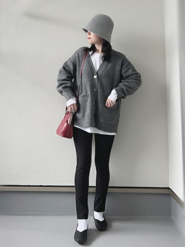 写真 (5枚目) - 結局、何が違うの？GUパフィータッチVSユニクロスフレヤーンニット徹底比較 - - LOCARI（ロカリ）