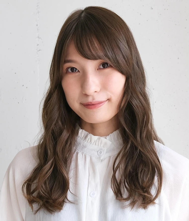 写真 (3枚目) - [30代-40代・秋のトレンドヘアランキング]ロングヘア - LOCARI（ロカリ）