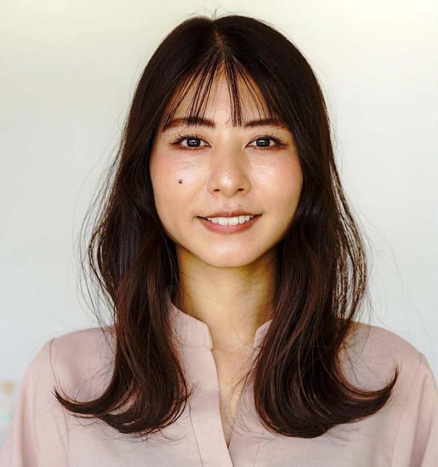 写真 (4枚目) - [30代-40代・秋のトレンドヘアランキング]ロングヘア - LOCARI（ロカリ）