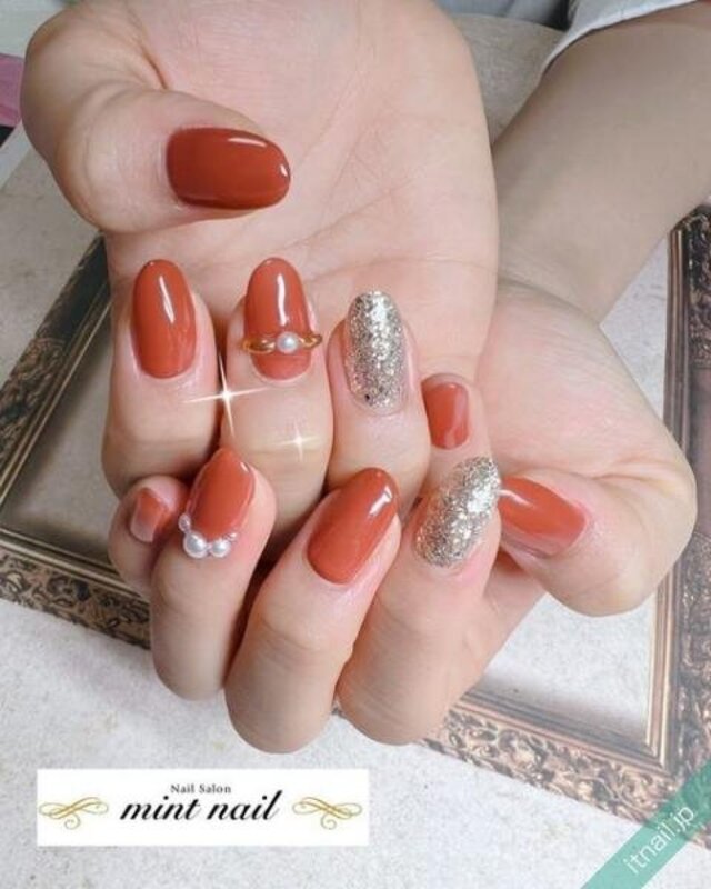 写真 (3枚目) - [パールを使ったリングネイル]で上品に♡おすすめデザイン10選 - LOCARI（ロカリ） - LOCARI（ロカリ）