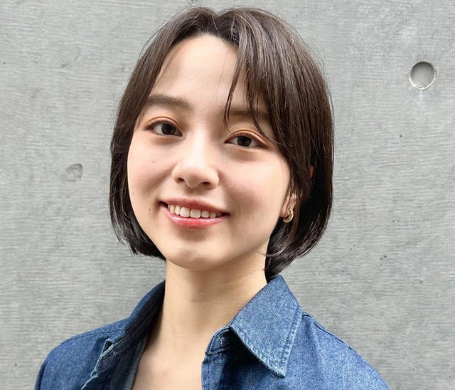 写真 (2枚目) - [30代-40代・おしゃれ小顔ヘアランキング]ショートボブヘア - LOCARI（ロカリ）