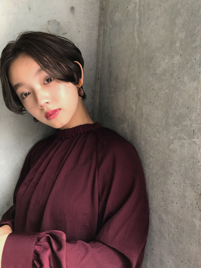 写真 (8枚目) - 女っぽさ急上昇♡秋の「ショート&ショートボブ」ヘアカタログ20 - LOCARI（ロカリ）