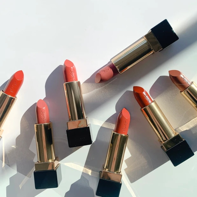 写真 (1枚目) - YSLの新「ルージュ ピュールクチュール」をスウォッチ！ - LOCARI（ロカリ）