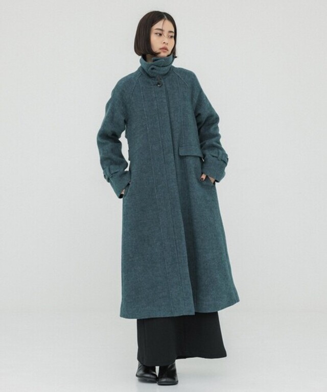 写真 (16枚目) - “きれいめ”なだけじゃない！おしゃれも楽しめる「通勤アウター」大集合 - LOCARI（ロカリ）