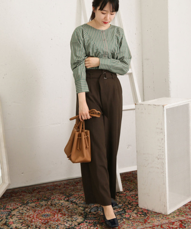 写真 (5枚目) - 2018秋のトレンド！ストライプ柄のコーデ＆アイテム21選 - LOCARI（ロカリ） - LOCARI（ロカリ）