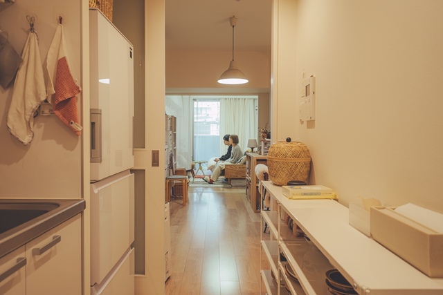 写真 (6枚目) - [2人暮らし]IKEAや楽天が活躍！オシャレな1LDKインテリア実例3選 - LOCARI（ロカリ）