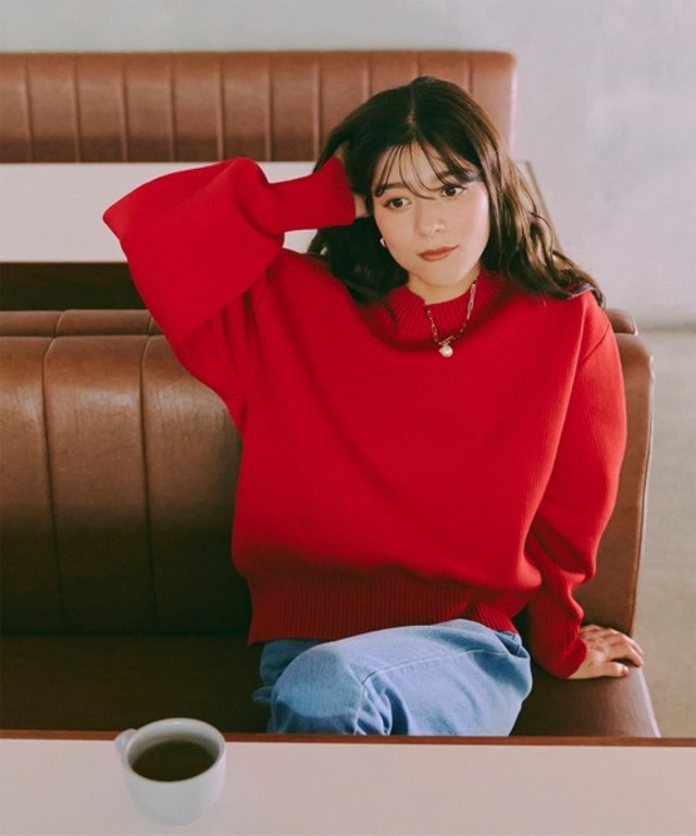 写真 (2枚目) - 冬は「カラーニット」が大活躍！おすすめアイテム15選 - LOCARI（ロカリ） - LOCARI（ロカリ）