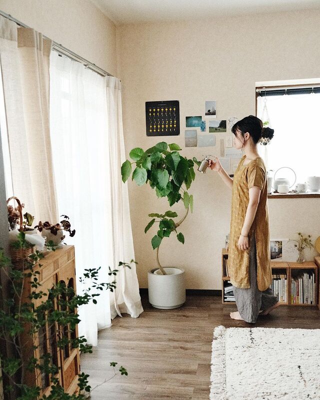 写真 (6枚目) - 古いものと、新しいもの。「唯一無二」のアイテムを集めた、二人暮らしの1LDKインテリア - LOCARI（ロカリ）