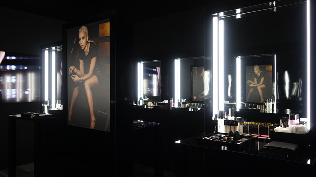 写真 (6枚目) - 2日間限定の夢のホテル♡「YSL BEAUTY HOTEL」が表参道ヒルズに登場！ - LOCARI（ロカリ）