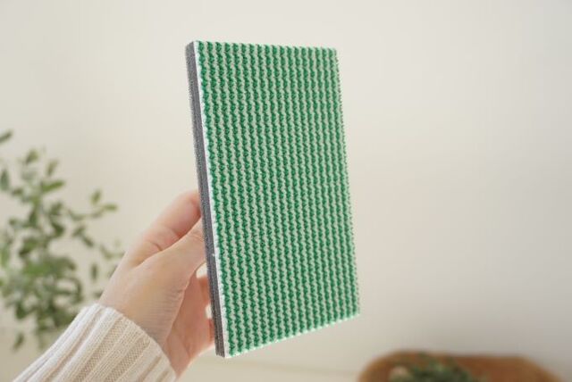 写真 (3枚目) - Before→After水だけで汚れが落ちて感動！玄関をピカピカにするブラシ - LOCARI（ロカリ）