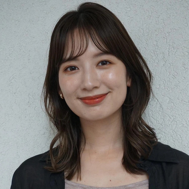 写真 (1枚目) - [30代-40代・おしゃれ小顔ヘアランキング]ミディアムヘア - LOCARI（ロカリ）