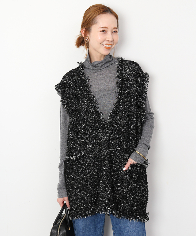 写真 (19枚目) - マンネリしがちな冬を救う「華やぎトップス」集めました！ - LOCARI（ロカリ）