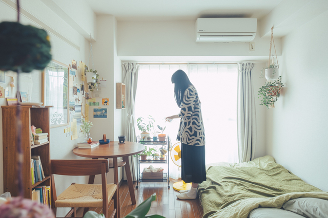 写真 (14枚目) - 暮らしの中で湧いてくるイメージを形にする。1K・25㎡の一人暮らしインテリア - LOCARI（ロカリ）