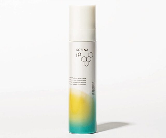 写真 (6枚目) - VERYモデルが“手放せない”『週7使いのスキンケア』4選！[ドラッグストアの美肌名品] - LOCARI（ロカリ）