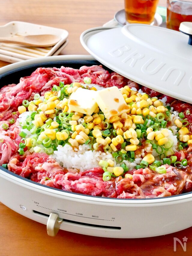 写真 (6枚目) - ラクしてあつあつを楽しむ♡ホムパが盛り上がる「ホットプレートレシピ」12選 - LOCARI（ロカリ）
