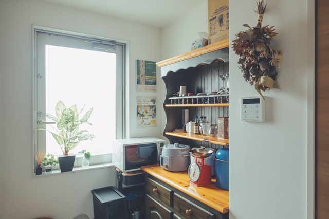 写真 (3枚目) - 二人でも友人と一緒でも楽しめる。思い出が増えていく1LDK・53㎡の二人暮らしインテリア - LOCARI（ロカリ）