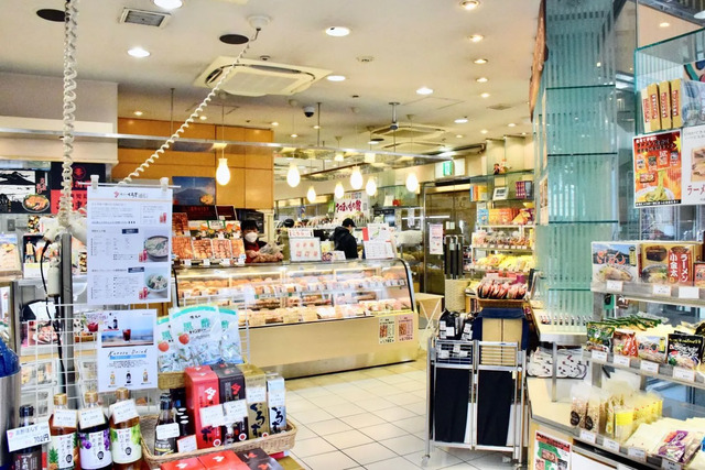 写真 (2枚目) - 注目の売上げNO.1は？「鹿児島県アンテナショップ」人気ランキングベスト7 - LOCARI（ロカリ）