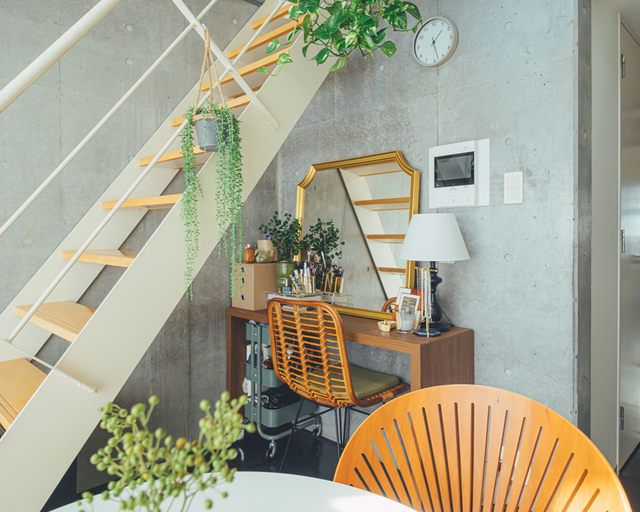 写真 (6枚目) - 開放感ある吹き抜けのデザイナーズ物件を楽しむ。2DK・50㎡の二人暮らしインテリア - LOCARI（ロカリ）