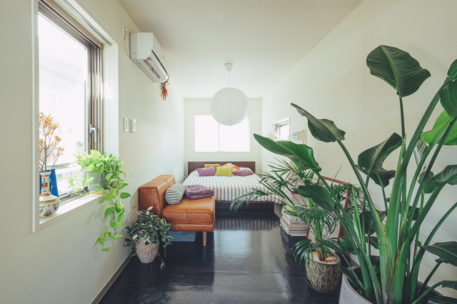 写真 (9枚目) - 開放感ある吹き抜けのデザイナーズ物件を楽しむ。2DK・50㎡の二人暮らしインテリア - LOCARI（ロカリ）