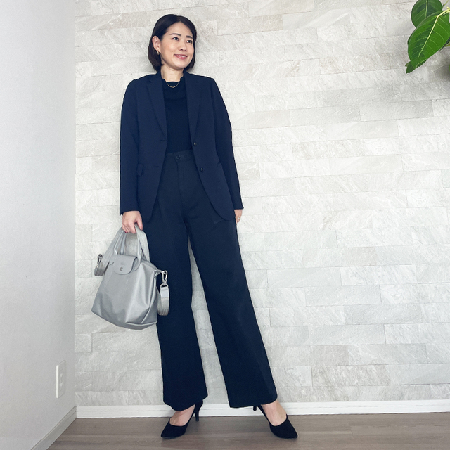 写真 (3枚目) - 保護者会、運動会etc.[無印良品]の「チノタックワイドパンツ」が想像以上の名品だった！ - LOCARI（ロカリ）