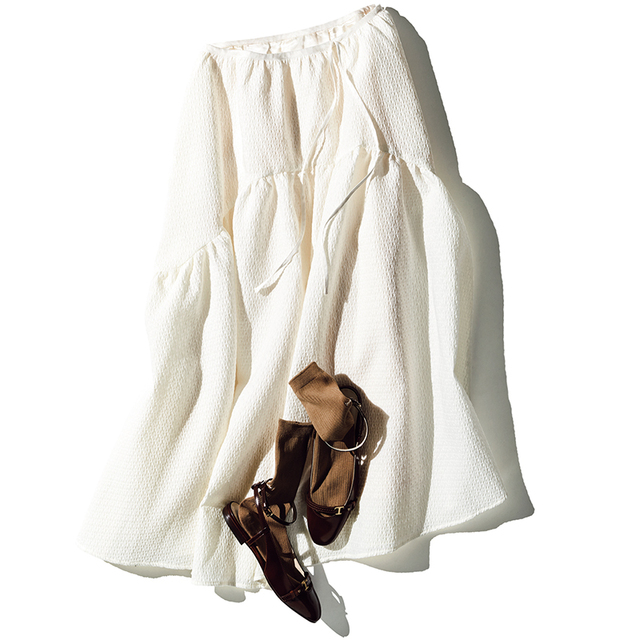 写真 (2枚目) - 甘派のママが続々と穿いてる『ブルレアのジャカードスカート』着こなし実例6！ - - LOCARI（ロカリ）