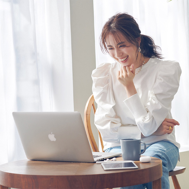 写真 (2枚目) - 「下地以上ファンデ未満」の名品4選！メイクしない日のUV対策 - LOCARI（ロカリ）