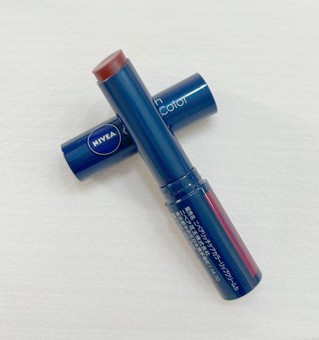 写真 (1枚目) - 意外と忘れがち！紫外線ケアもメイクも叶える「UVカットリップ」12選 - LOCARI（ロカリ）