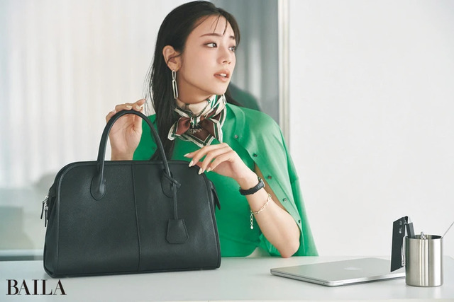 写真 (5枚目) - [A4が入るバッグ5選]通勤コーデにもう迷わない！毎日使いたい大きめバッグ - LOCARI（ロカリ）