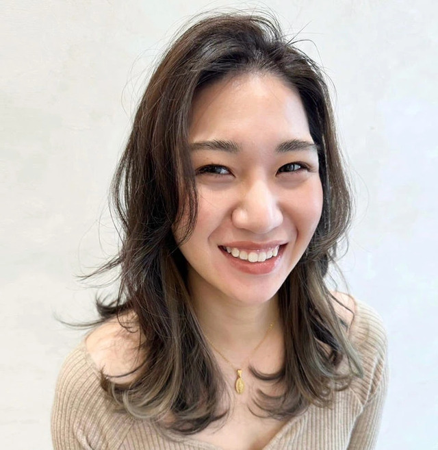 写真 (5枚目) - [30代-40代・前髪なし×軽やかレイヤーヘアランキング]ロングヘア - LOCARI（ロカリ）